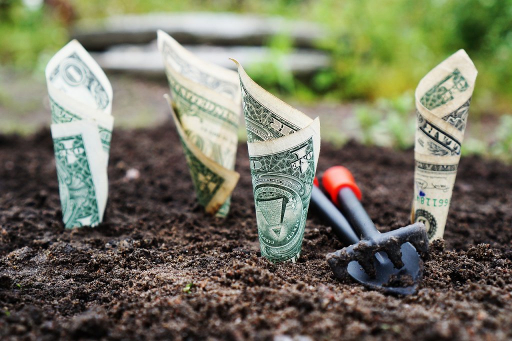 How To Find A Safe & Easy Way To Start Investing Your Hard-Earned Money ...