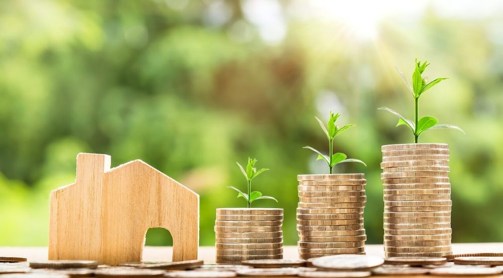 40+ Resources For Living a Rich Life on a Budget!