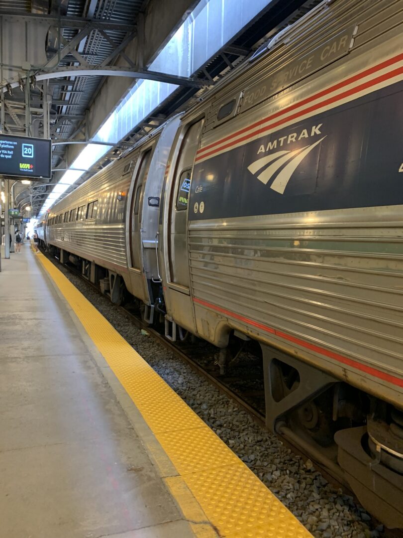 Toronto Train To Niagara Falls Ultimate Guide - The Frugal South